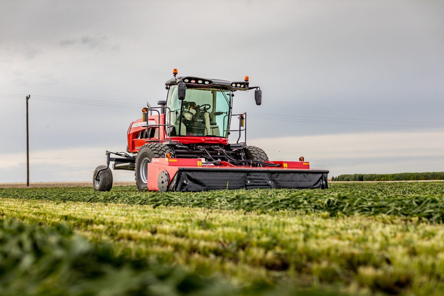 Windrowers and Headers - Butler Machinery